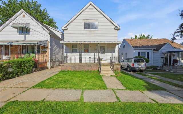 130 Ridge Park Ave, Cheektowaga, NY 14211