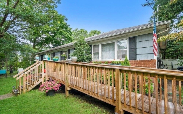 1931 Miller Pl, Merrick, NY 11566