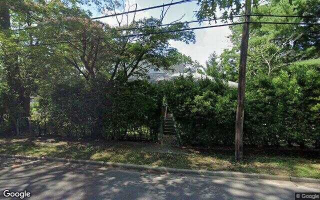 1931 Miller Pl, Merrick, NY 11566