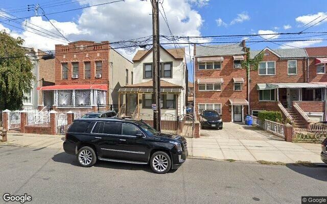 227 E 56th St #2nd, Brooklyn, NY 11203