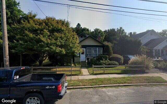35 Washington Ave, Greenport, NY 11944