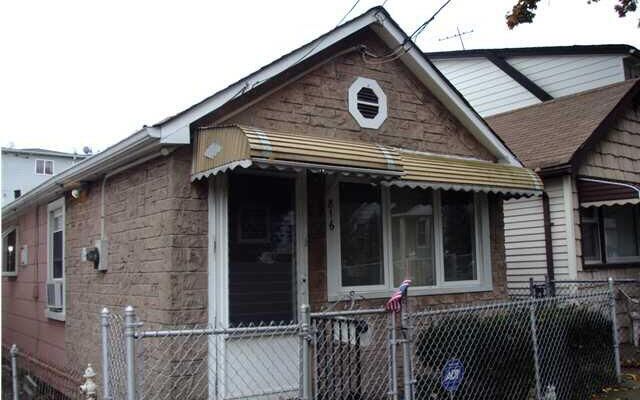 816 Nugent Avenue, Staten Island, NY 10306
