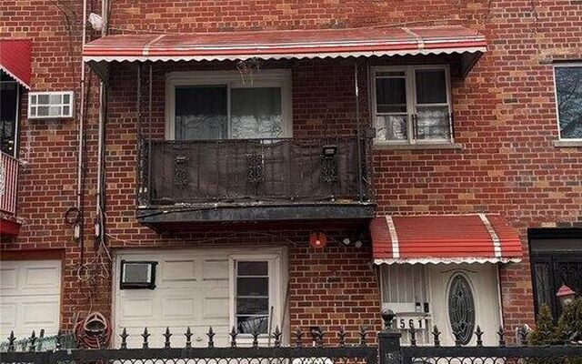 561 White Plains Road, Bronx, NY 10473