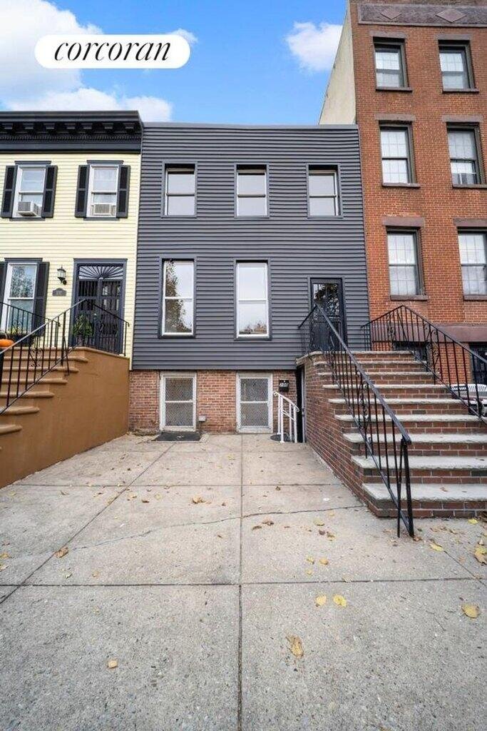 100 2nd St, Brooklyn, NY 11231